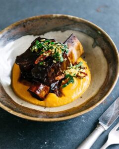 Beef Short Ribs with Pumpkin, Maple and paprika puree – Rodeo&5TH